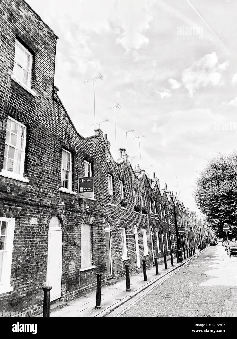 Row Houses In Victorian Architecture High Resolution Stock Photography ...