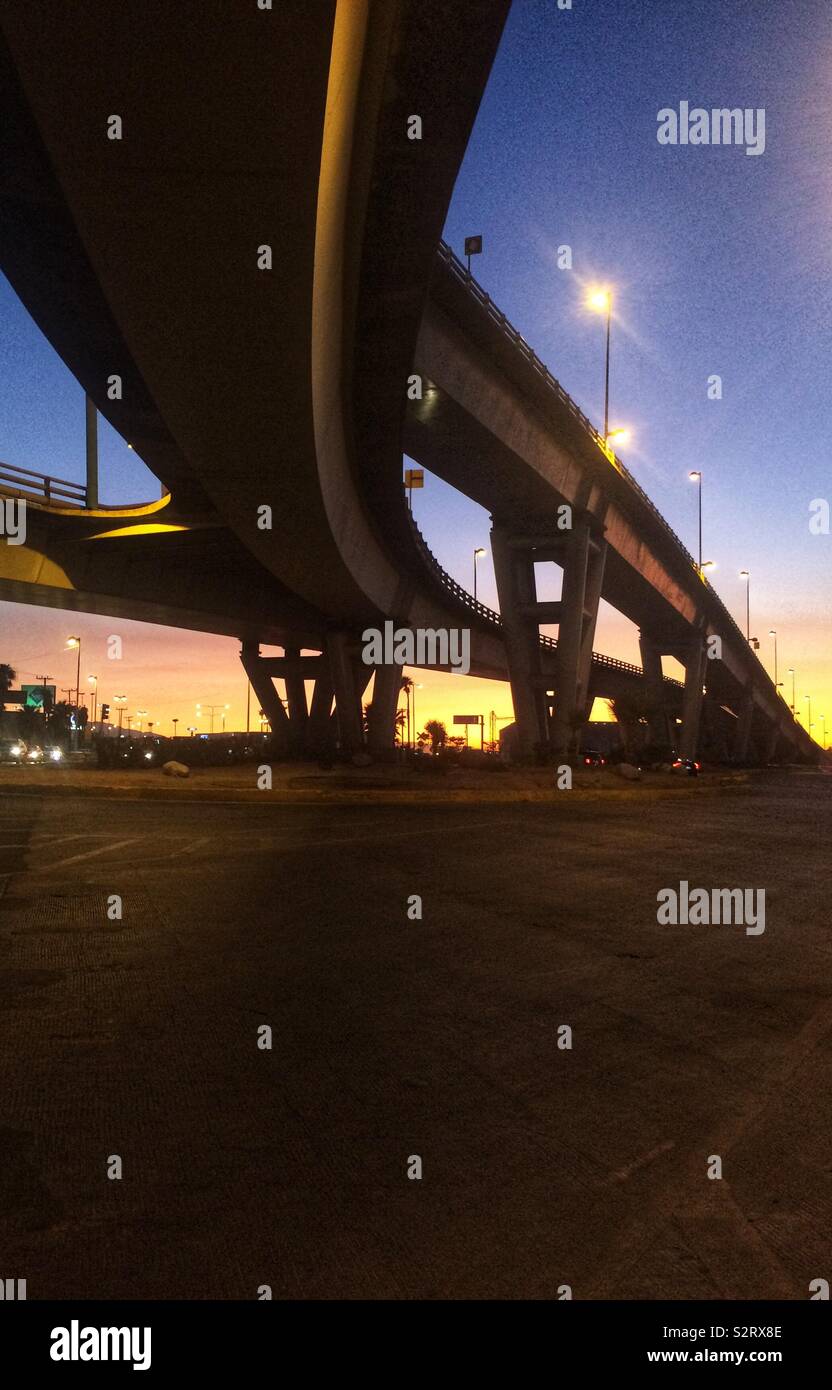 Mexicali bridge hi-res stock photography and images - Alamy