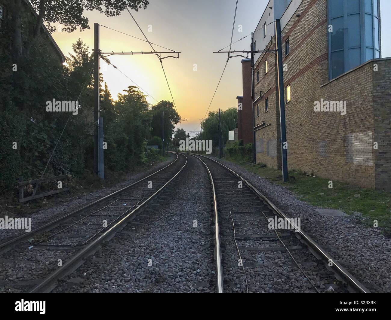 London sky tram hi-res stock photography and images - Alamy