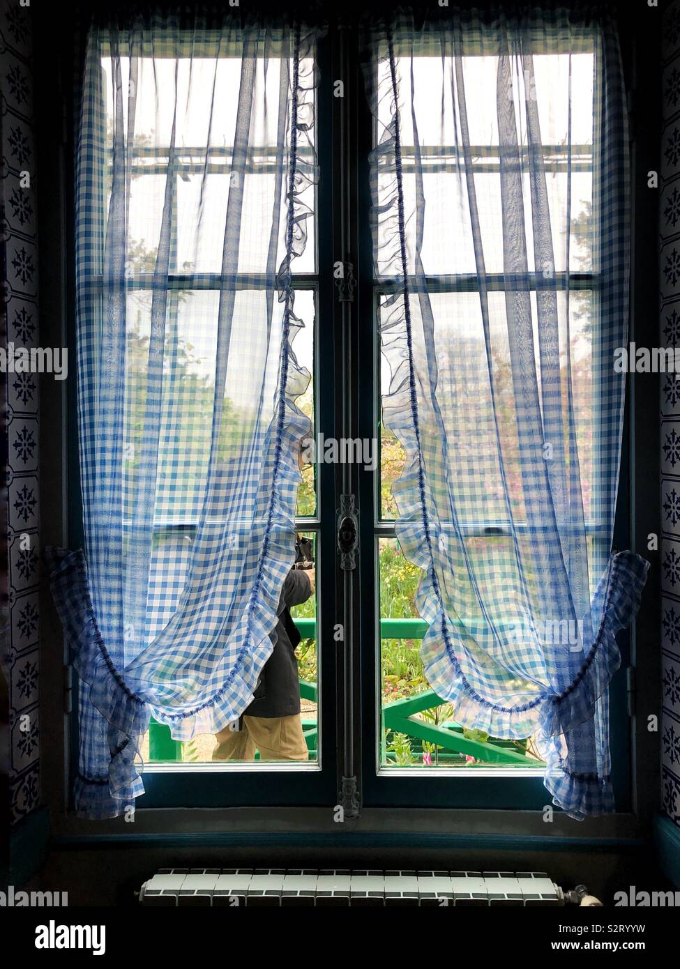 Monet house interior hi-res stock photography and images - Alamy