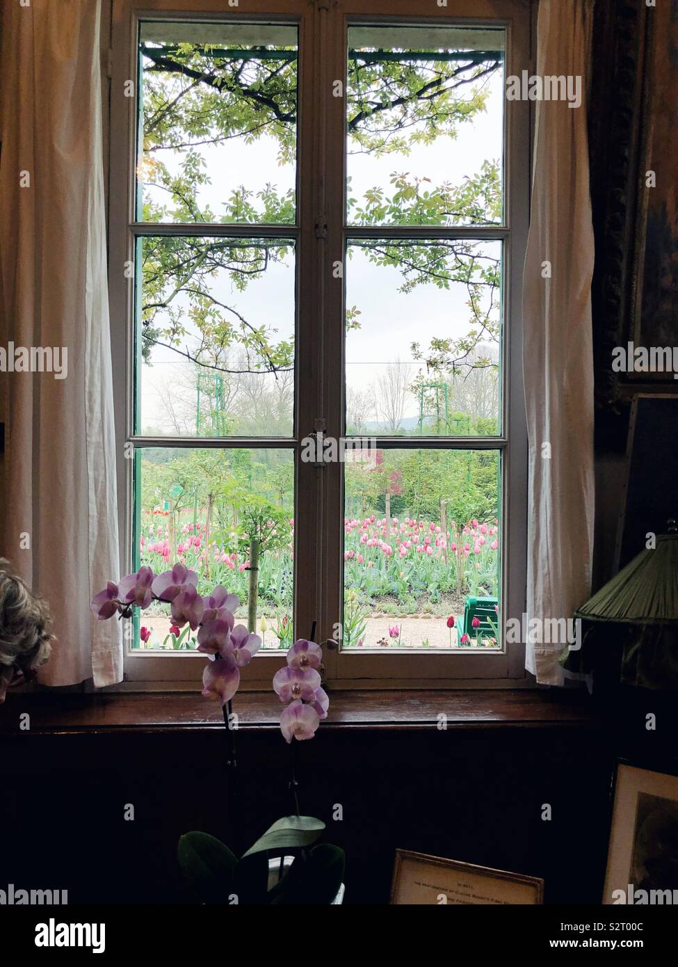 window in Claude Monet house in Giverny, France Stock Photo - Alamy