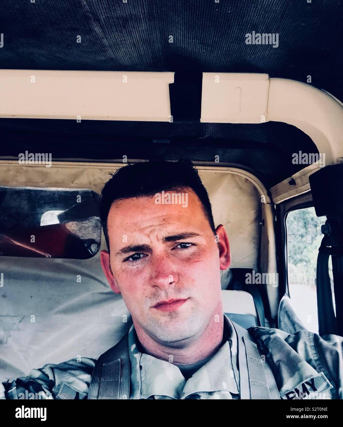 Handsome soldier hi-res stock photography and images - Alamy