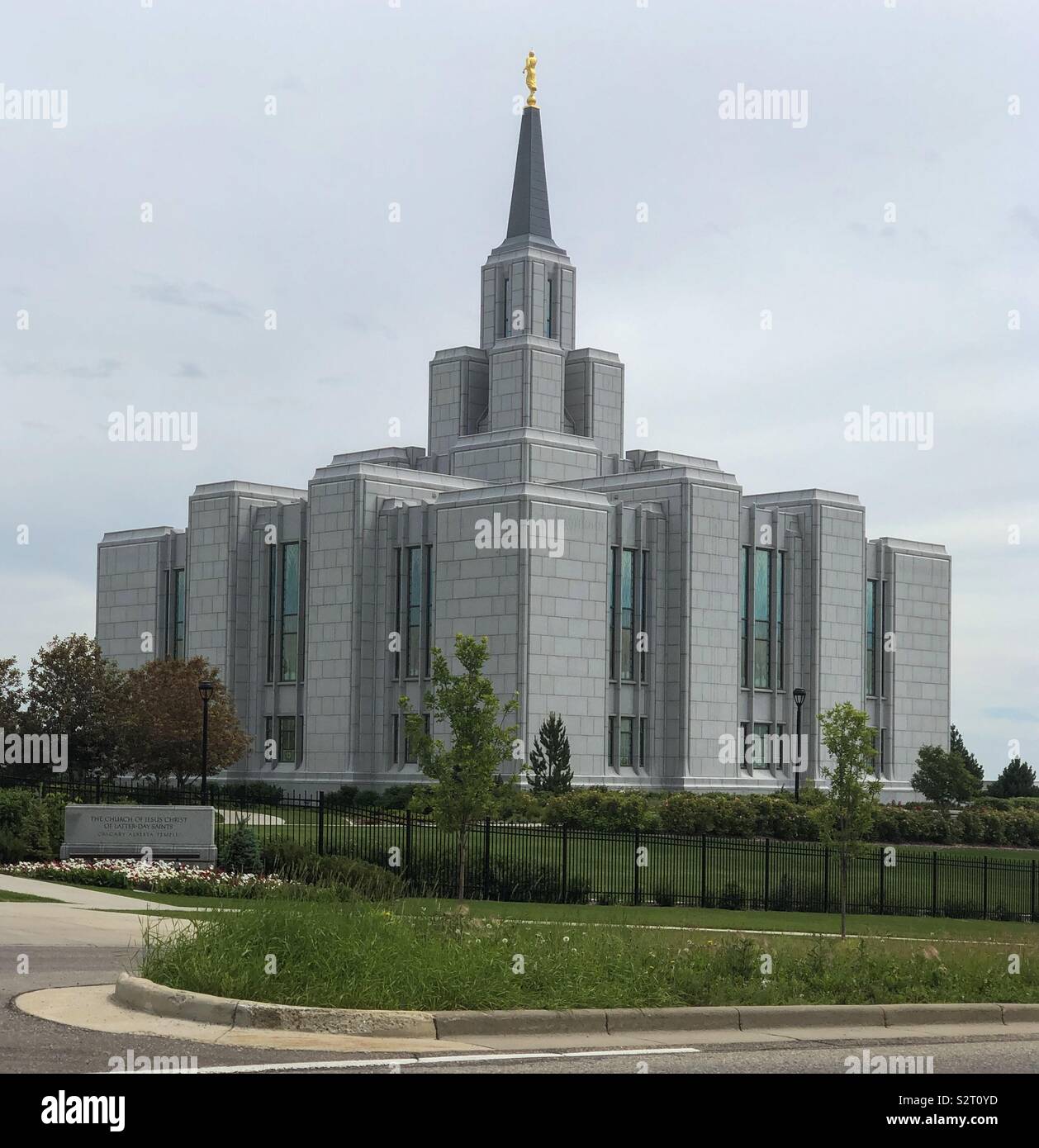 Calgary Church High Resolution Stock Photography and Images - Alamy