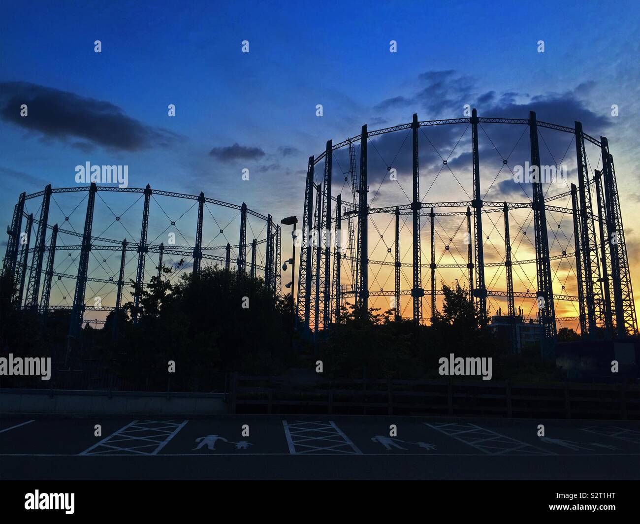 Victorian ironwork hi-res stock photography and images - Alamy