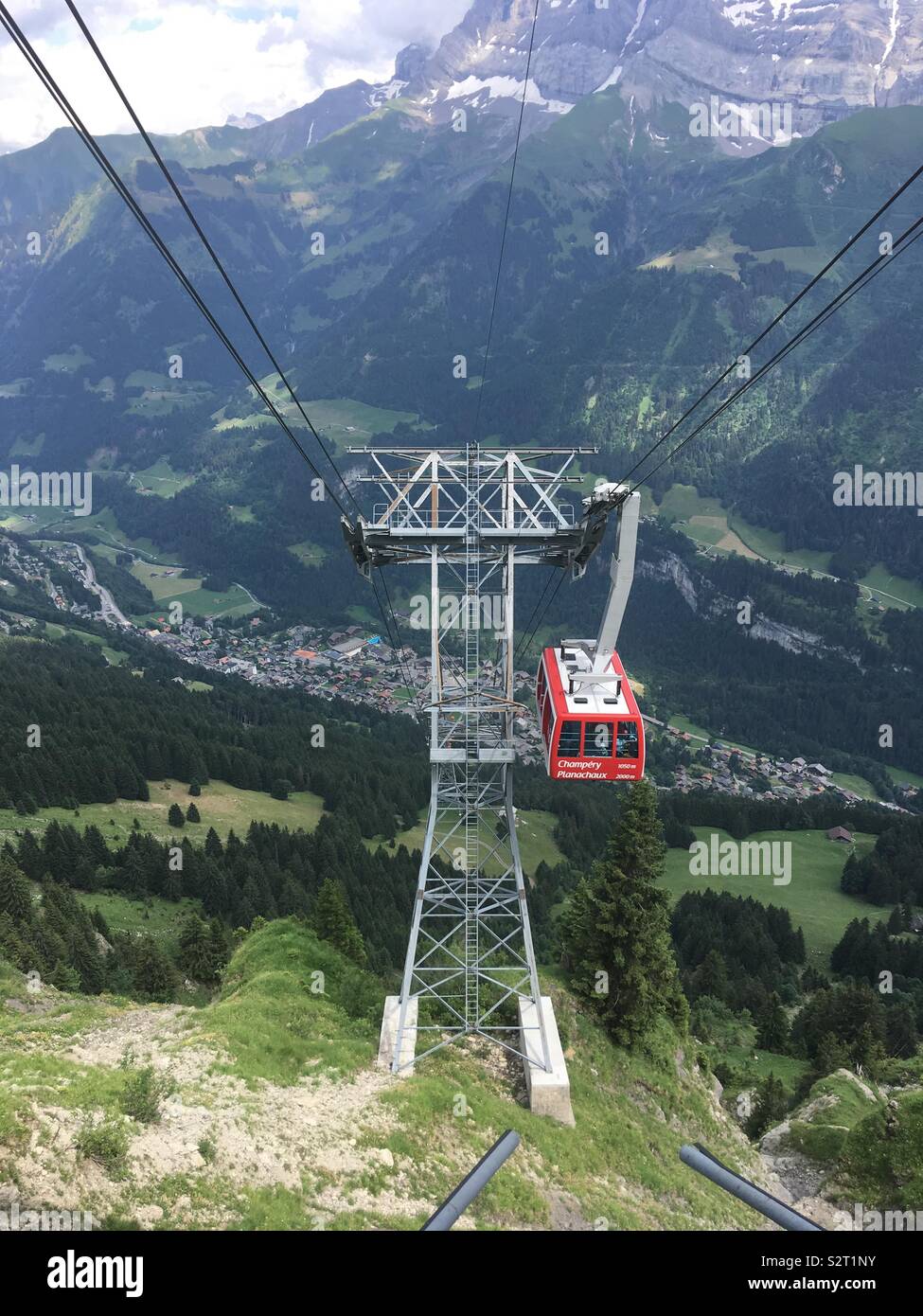 Teleferique hi-res stock photography and images - Alamy
