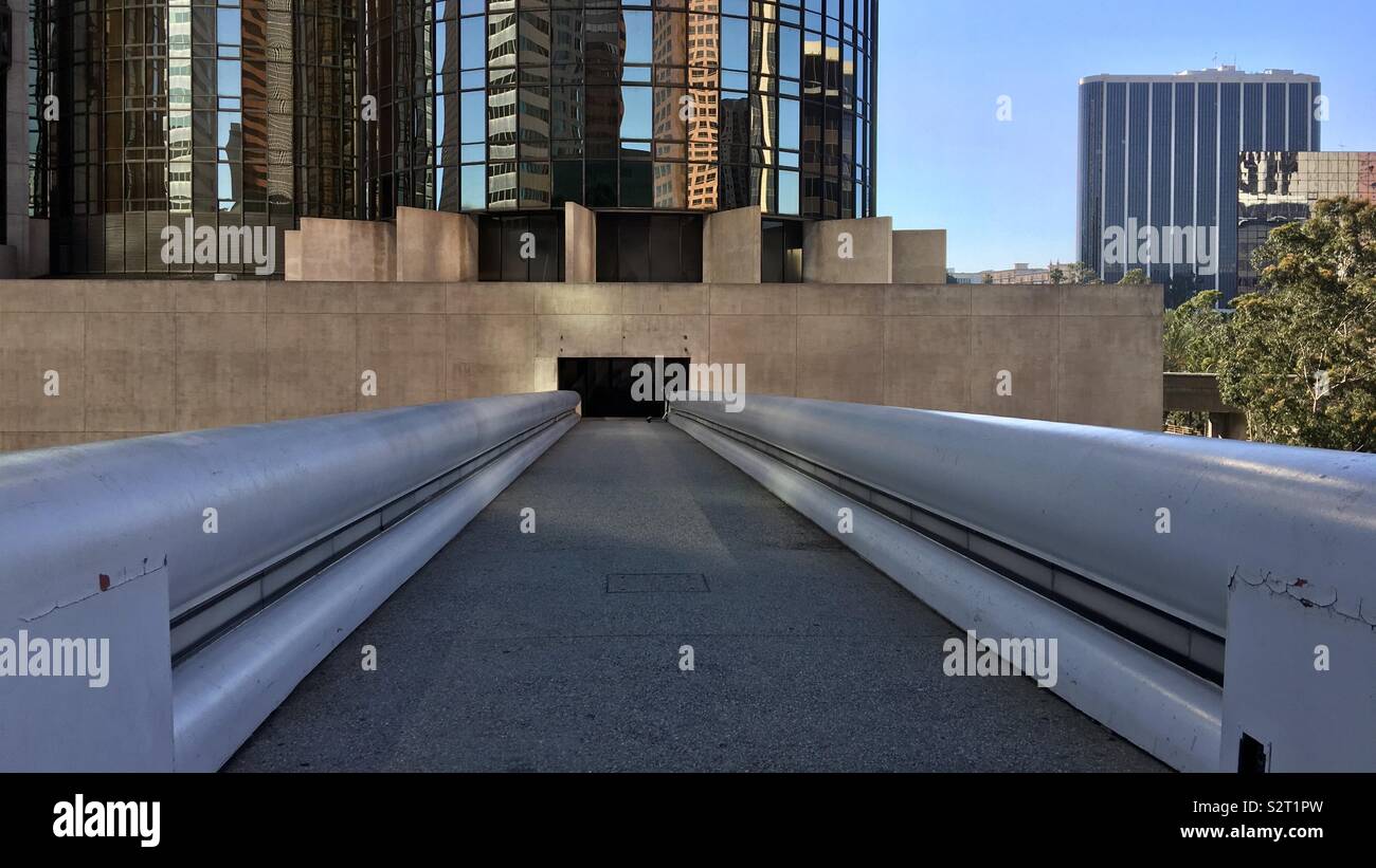 Brutalist concrete architecture hi-res stock photography and images - Alamy