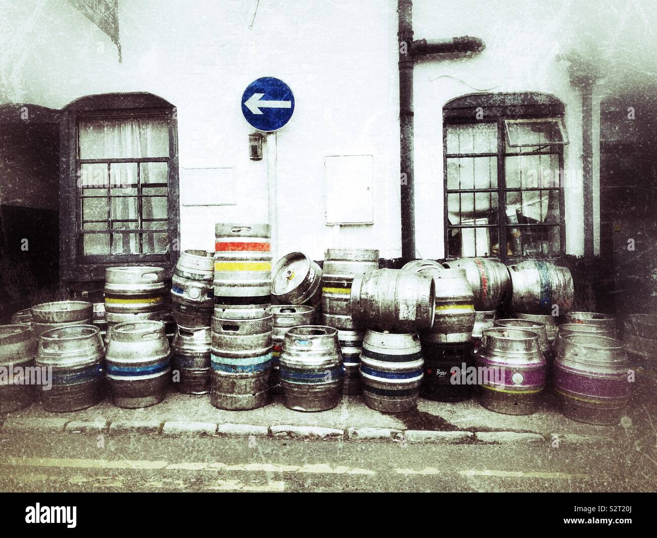 Outside barrels hi-res stock photography and images - Alamy