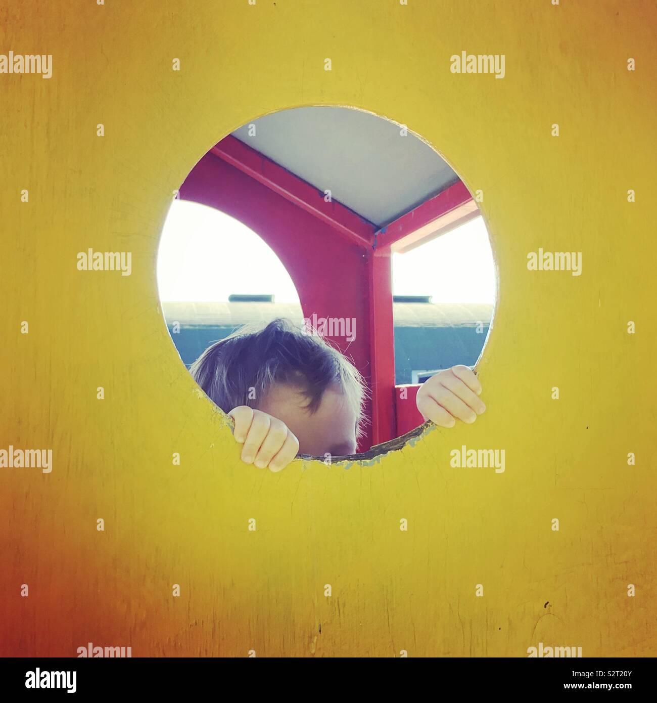 Toddler hiding hi-res stock photography and images - Alamy