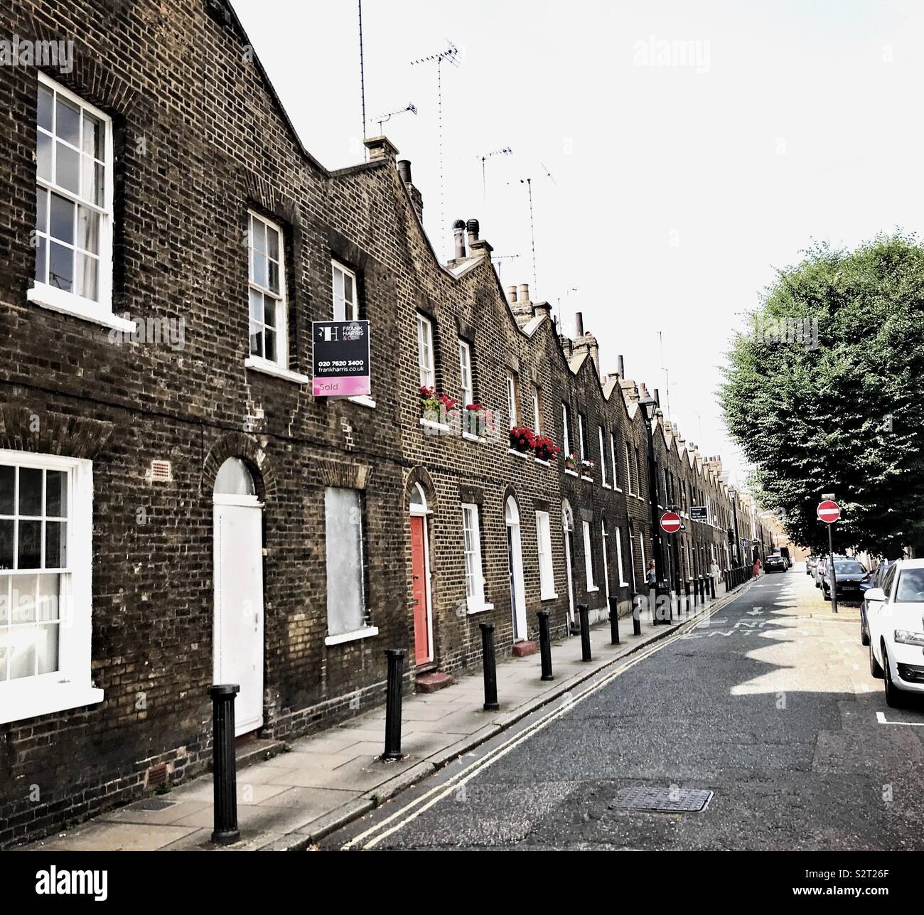 Row Houses In Victorian Architecture High Resolution Stock Photography ...