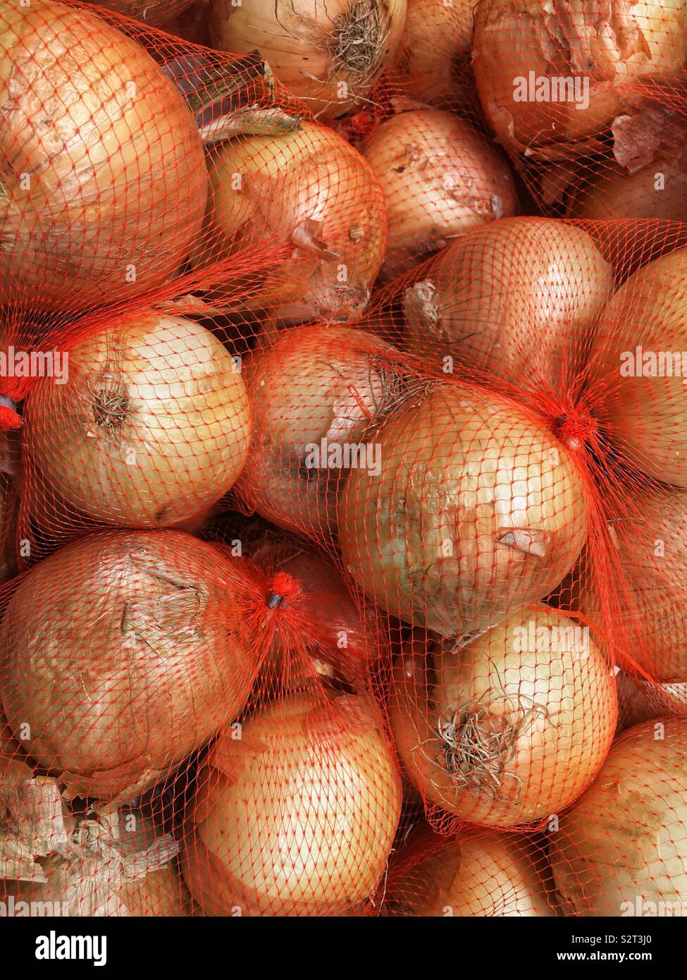 Bags of onions hi-res stock photography and images - Alamy