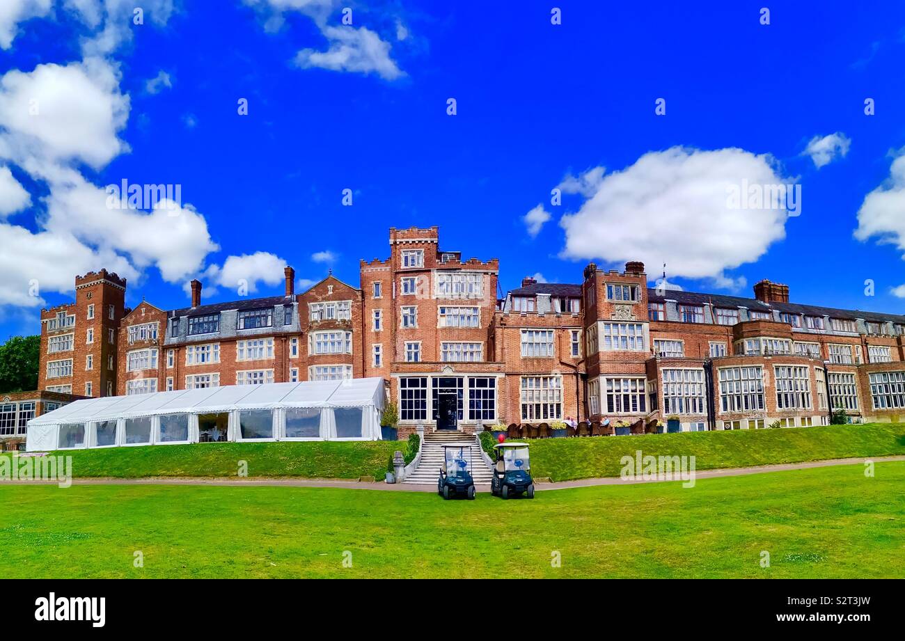 De Vere Selsdon Estate in Croydon, London Stock Photo - Alamy
