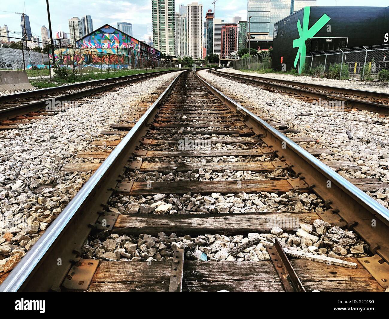 Parallel Train Tracks High Resolution Stock Photography and Images - Alamy