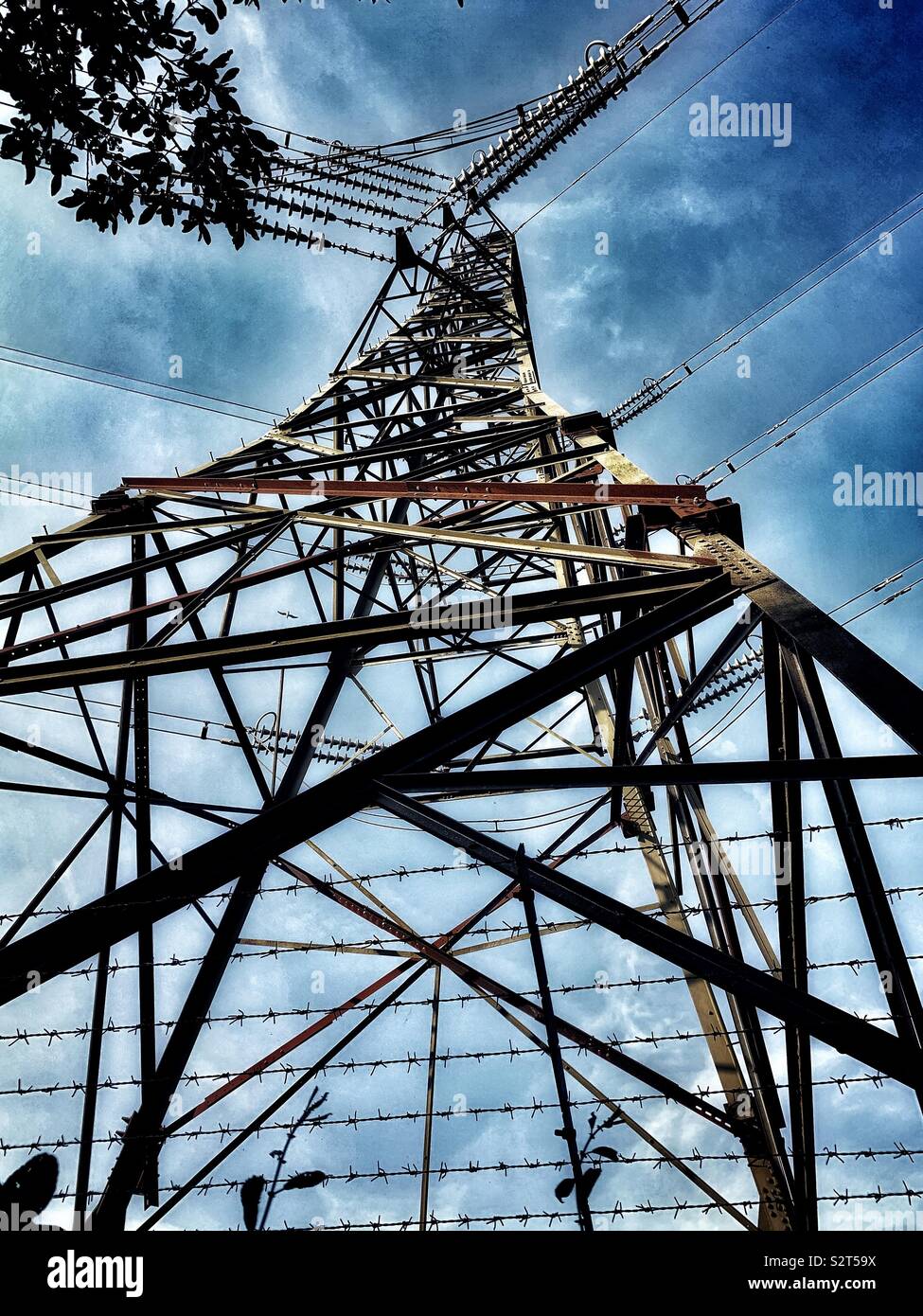 Pylon From Below High Resolution Stock Photography and Images - Alamy