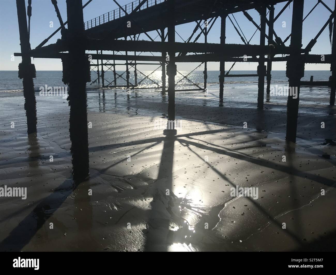 Shadow and light structure Stock Photo - Alamy