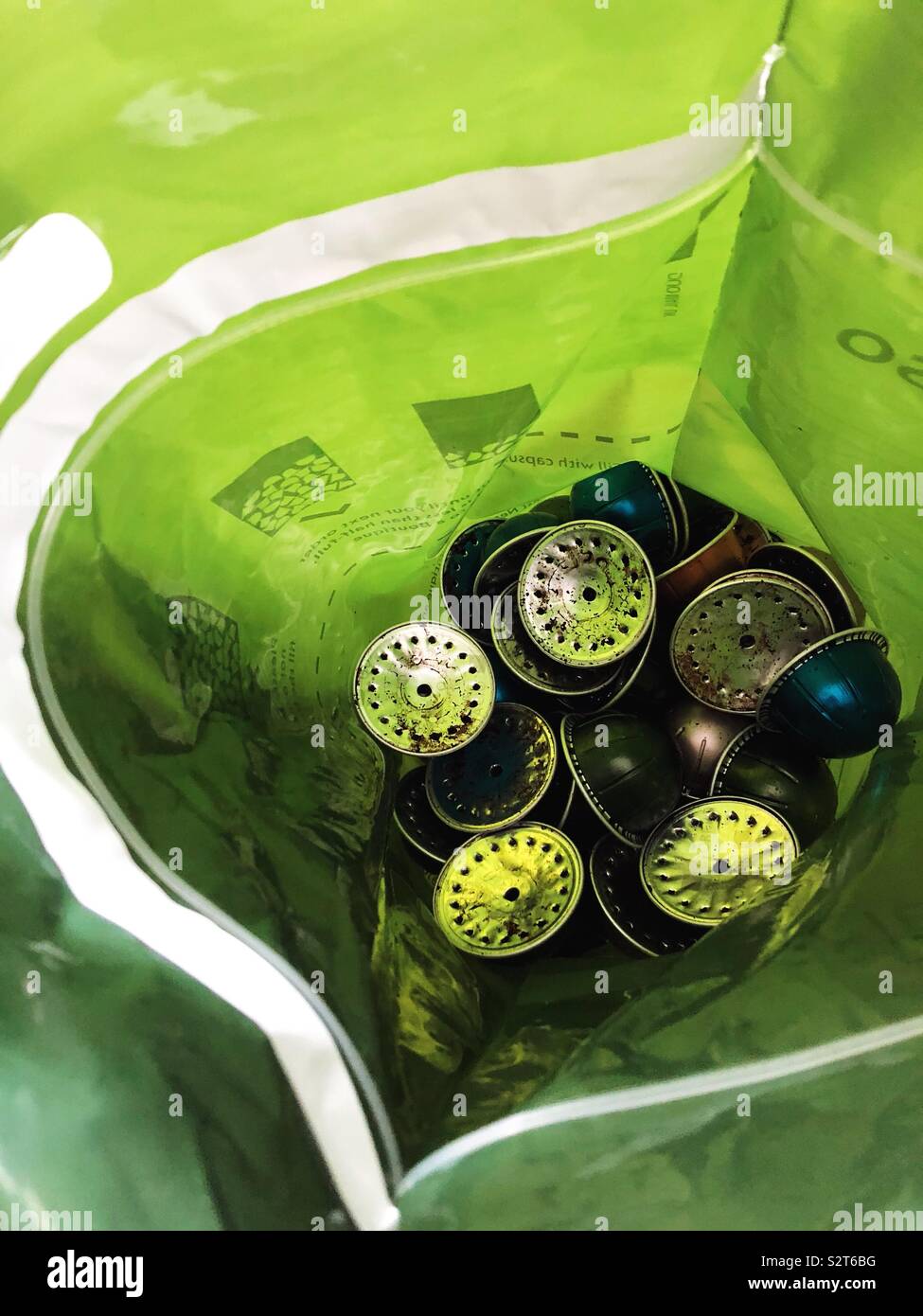 Coffee capsule recycling hi-res stock photography and images - Alamy