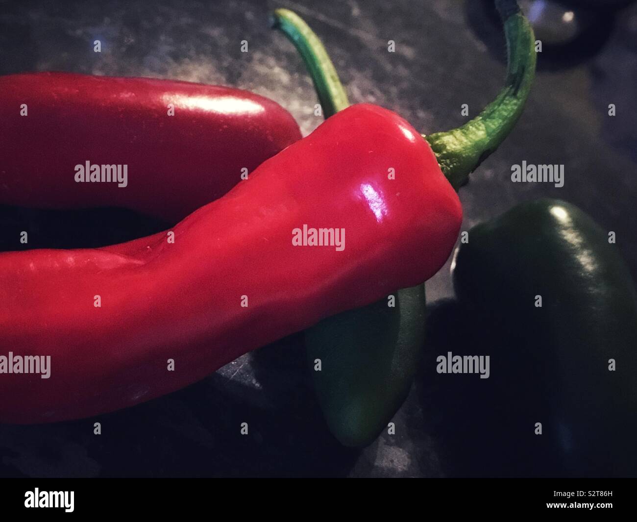 Cooking with chillies hi-res stock photography and images - Alamy