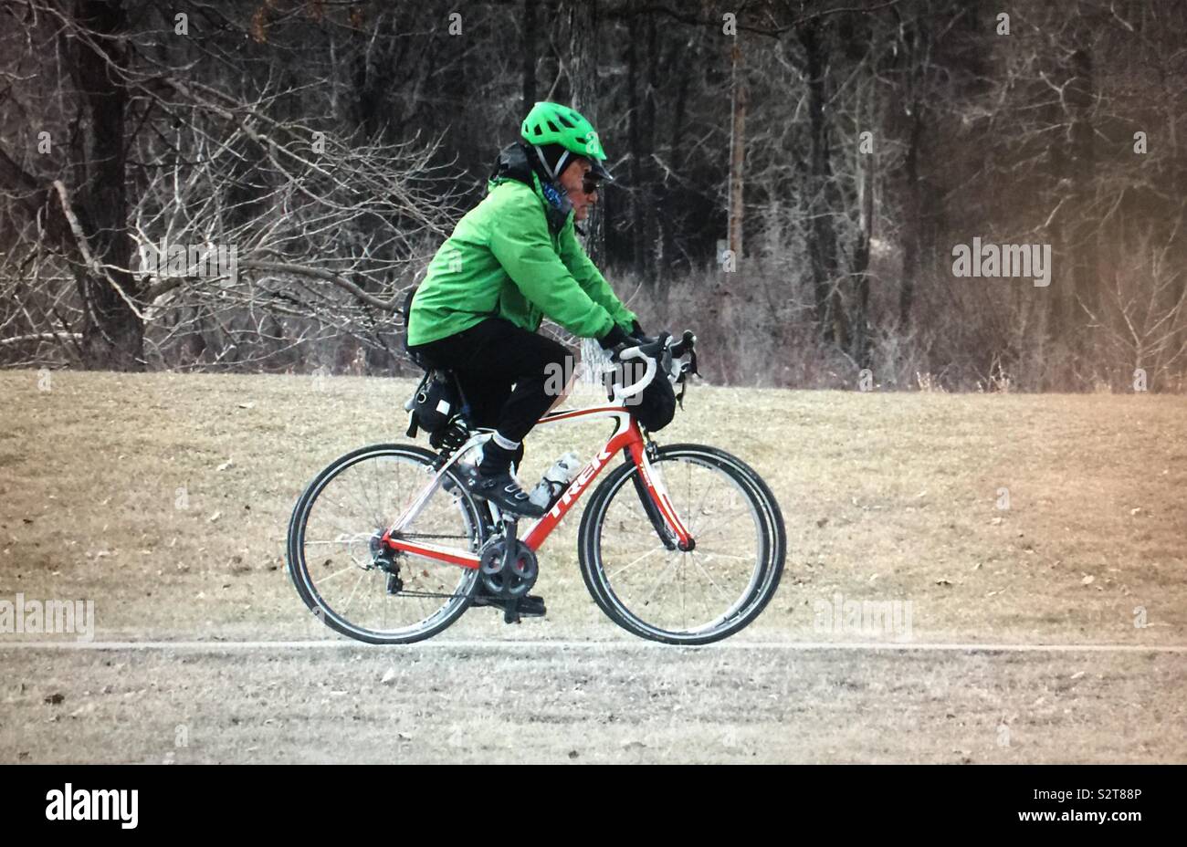 Keeping fit, bicycle riding Stock Photo - Alamy