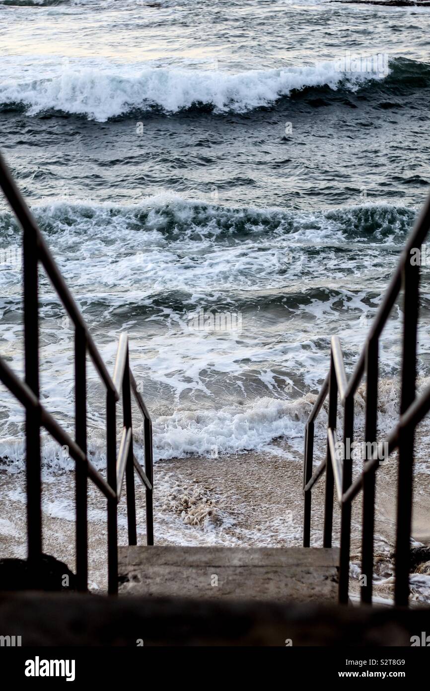 Ocean steps hi-res stock photography and images - Alamy
