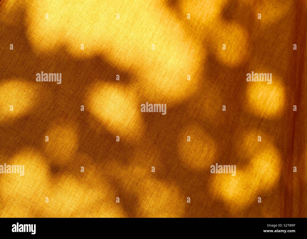 Sunlight shadows texture hi-res stock photography and images - Alamy
