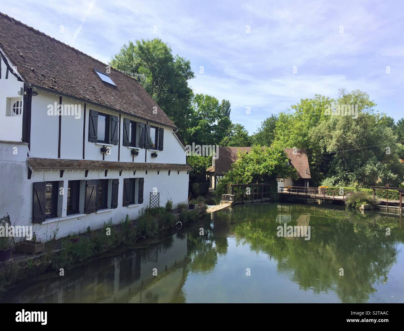 House on the River Epte at Gasny, Normandy, France Stock Photo - Alamy