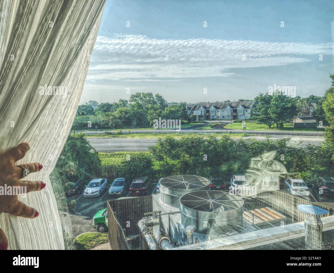 Pulled curtains hi-res stock photography and images - Alamy