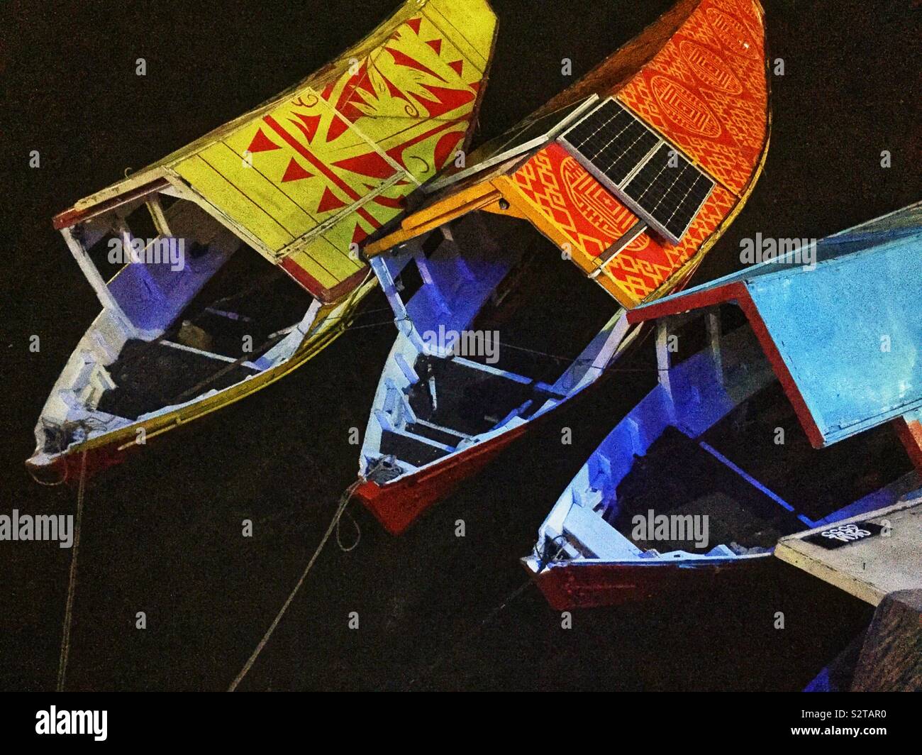 Traditional Malay sampans, used to ferry people across the Sarawak ...