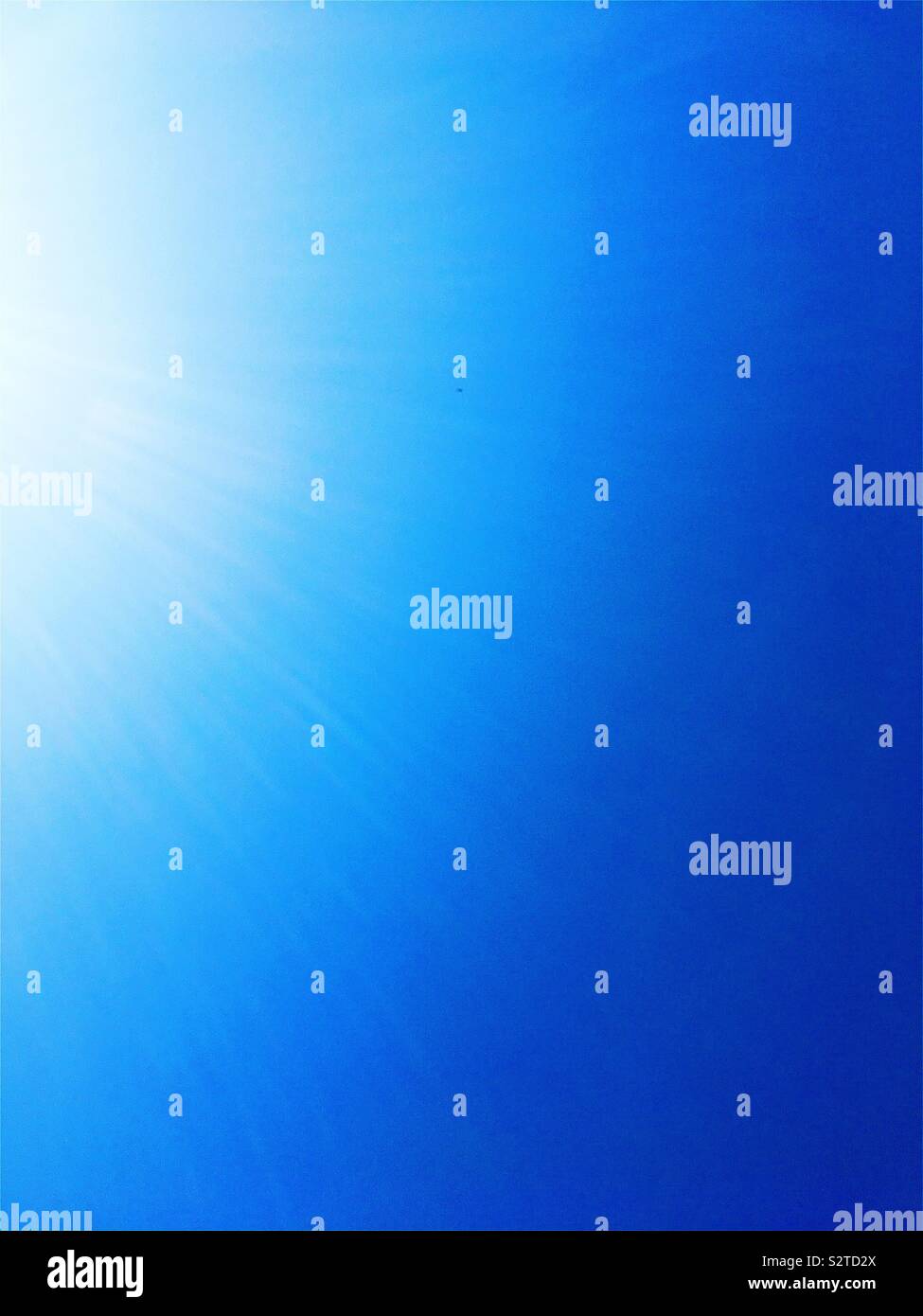 Hot midday sun hi-res stock photography and images - Alamy