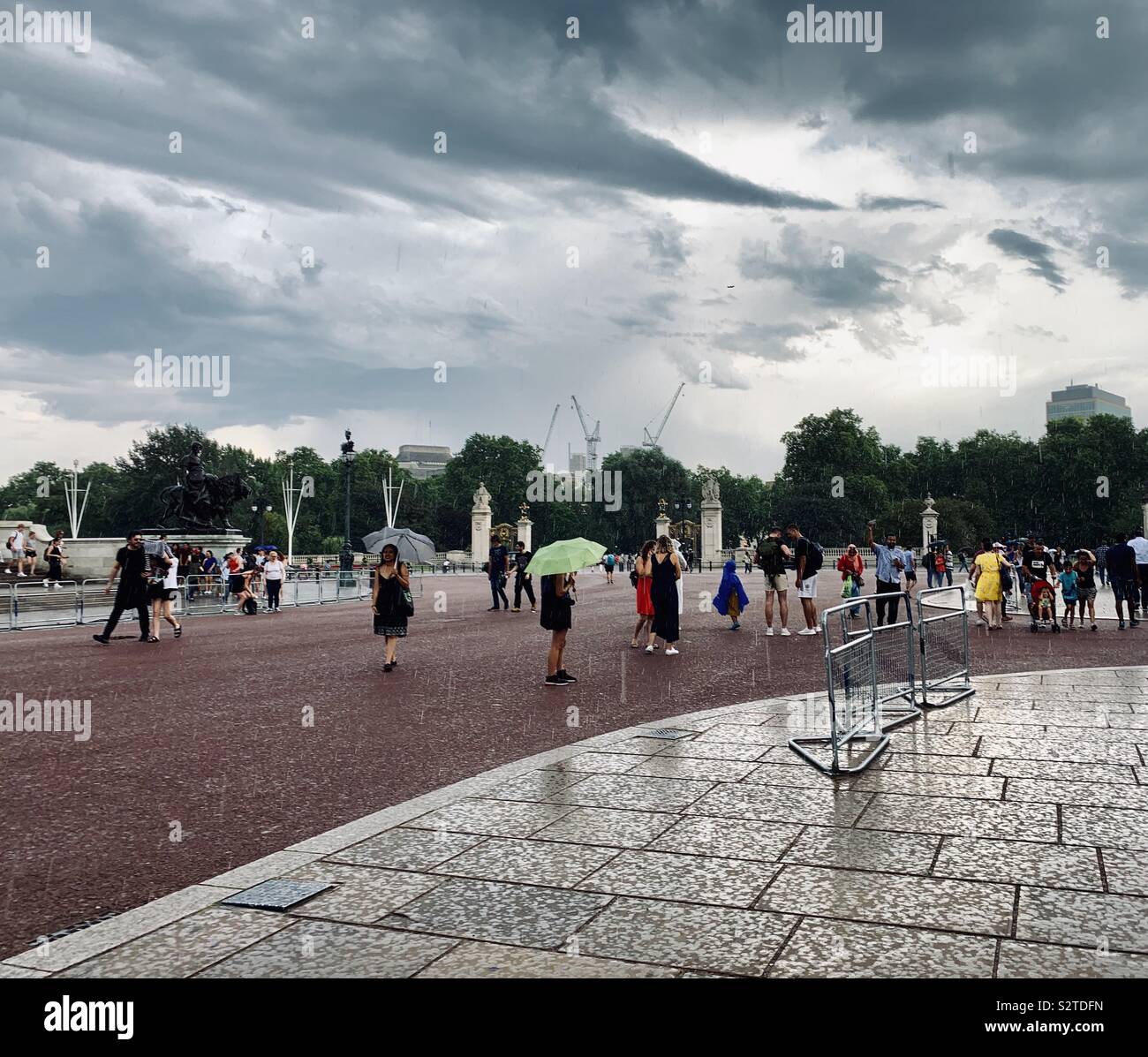 Rain storm and umbrellas hi-res stock photography and images - Alamy