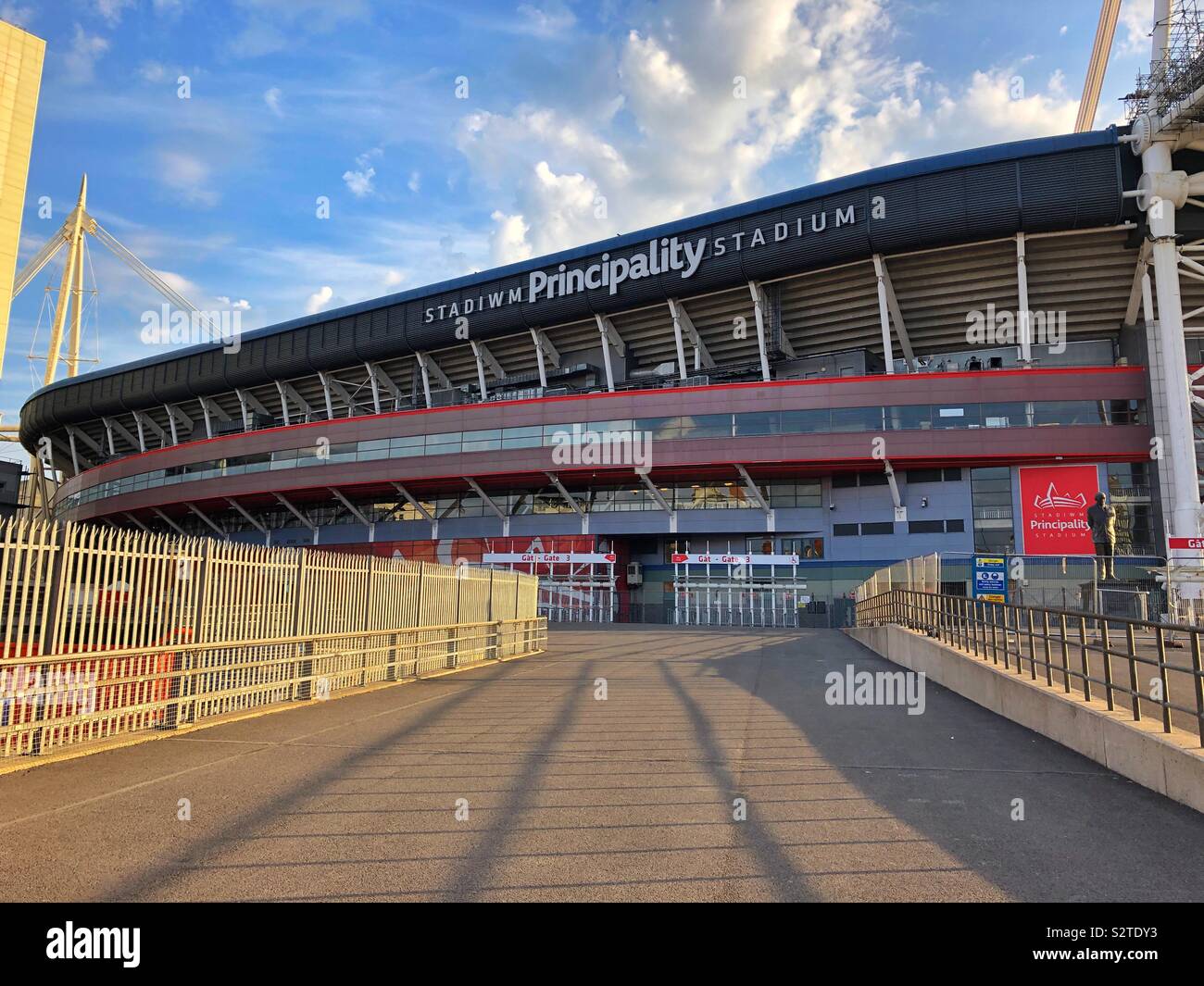 Principality Stadium, Cardiff, South Wales, home of Welsh rugby Stock Photo - Alamy