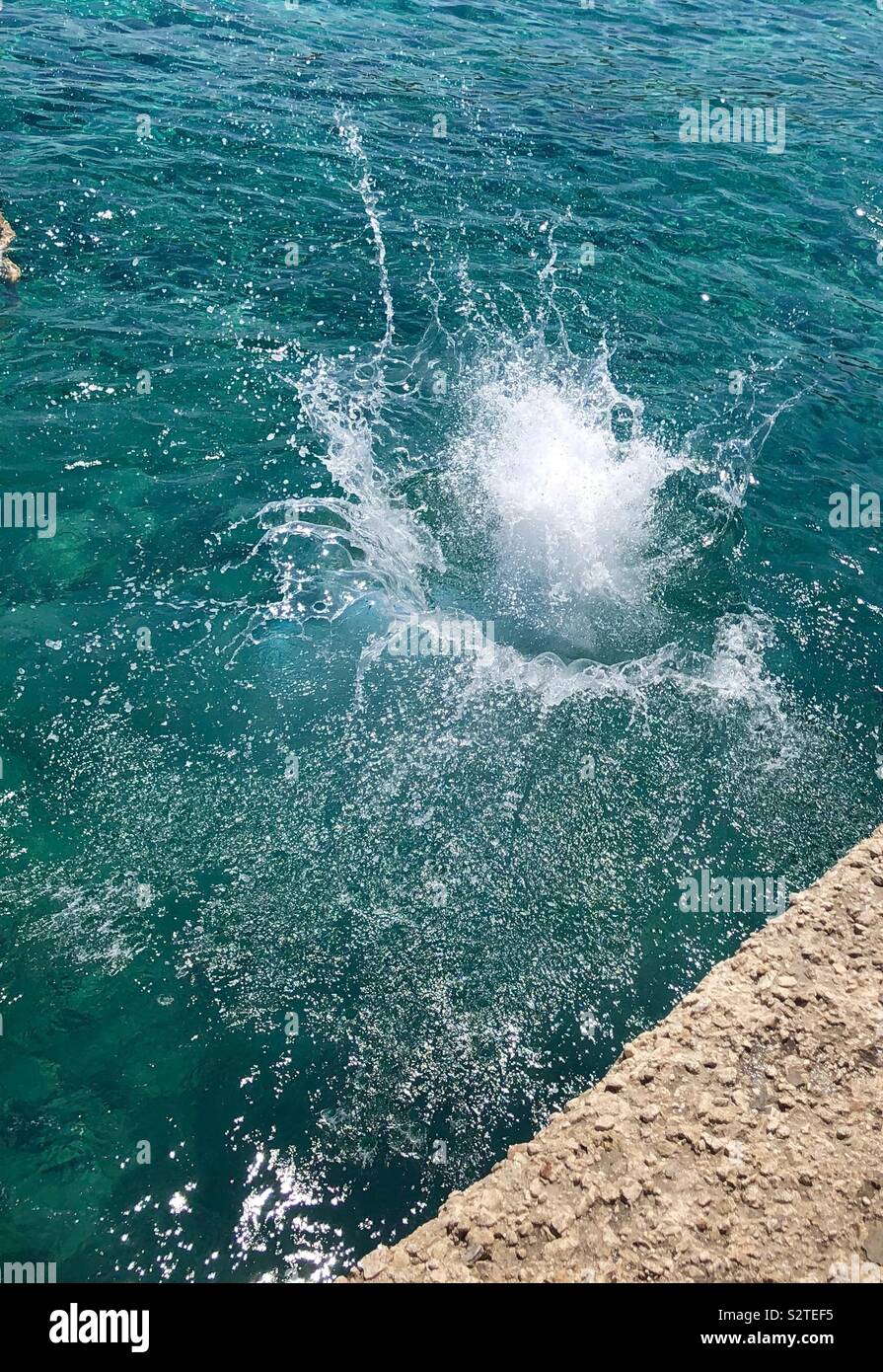 The splash david hockney hi-res stock photography and images - Alamy