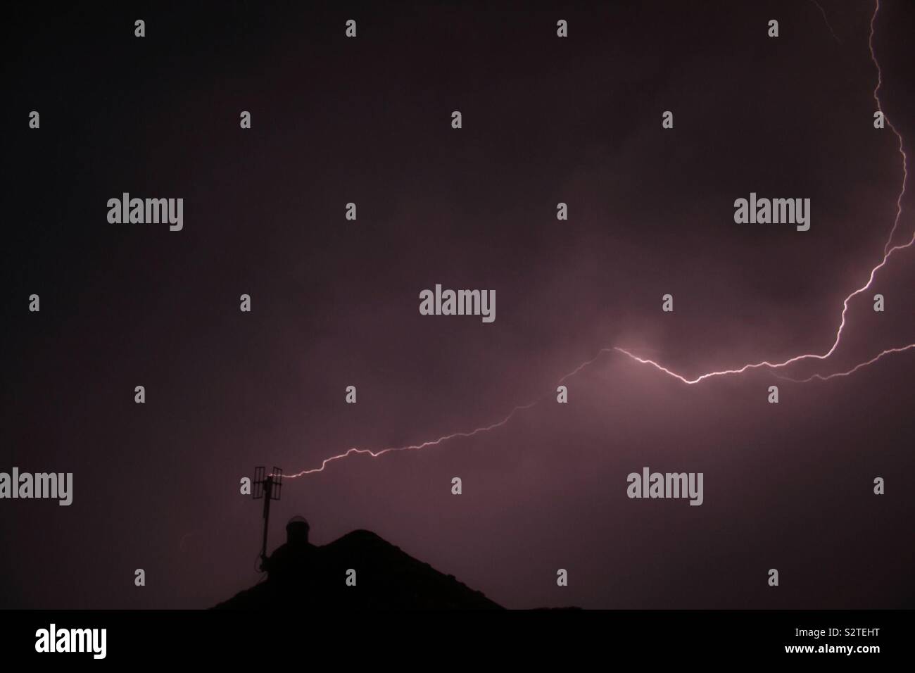 Lightning aerial hi-res stock photography and images - Alamy