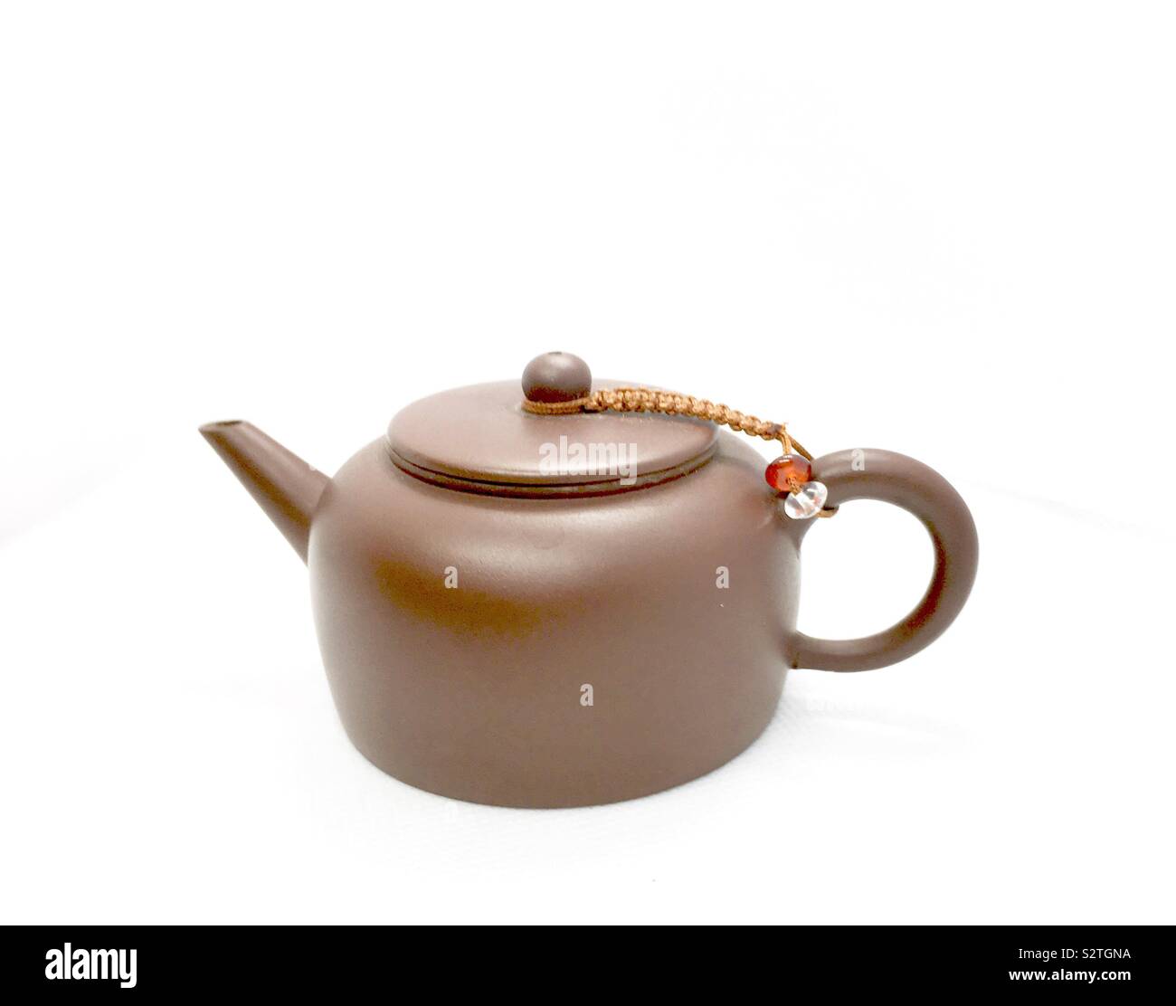Handmade Chinese ceramic tea pot Stock Photo - Alamy