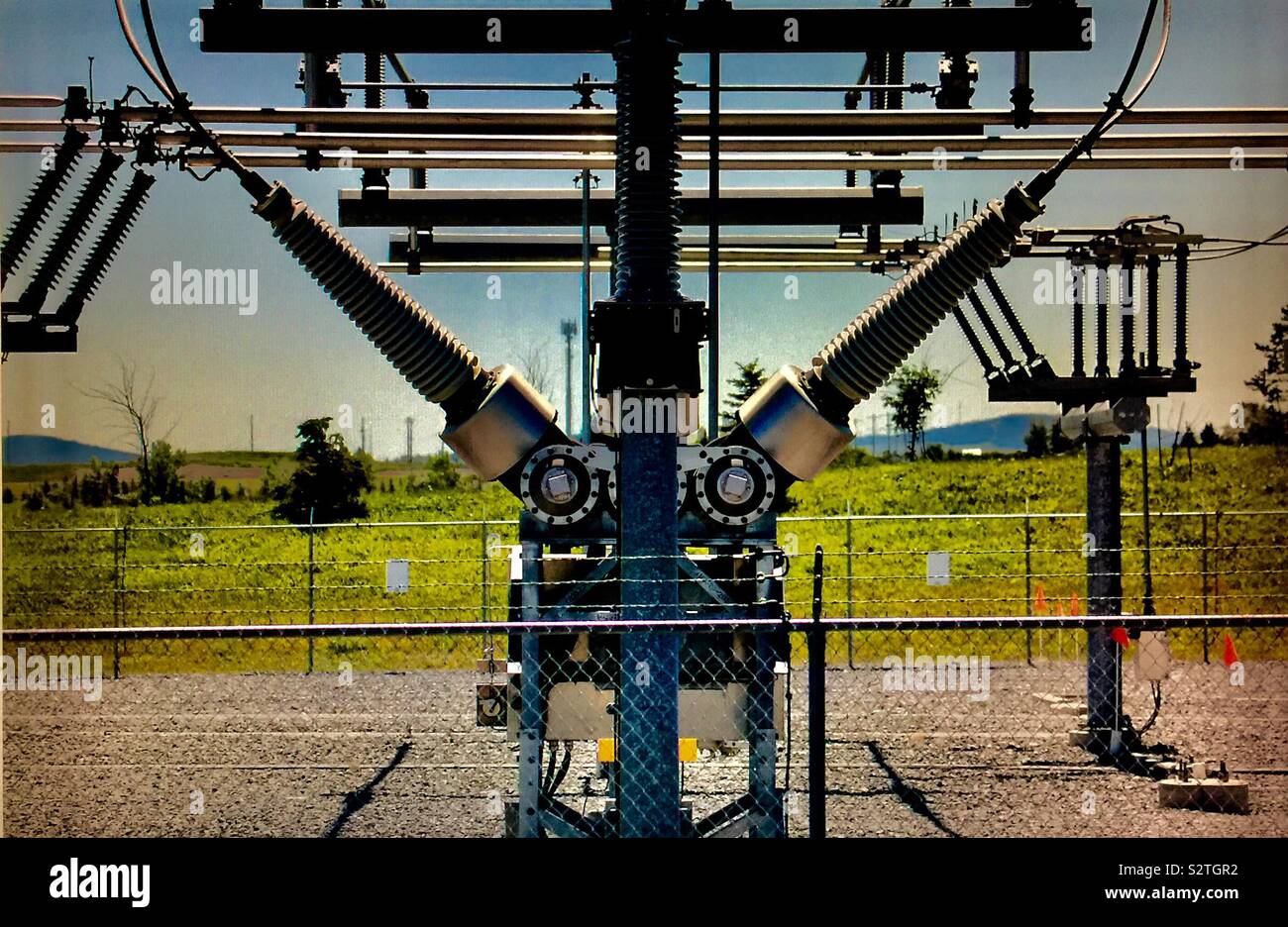 Electrical transformer and transmission facility Stock Photo - Alamy