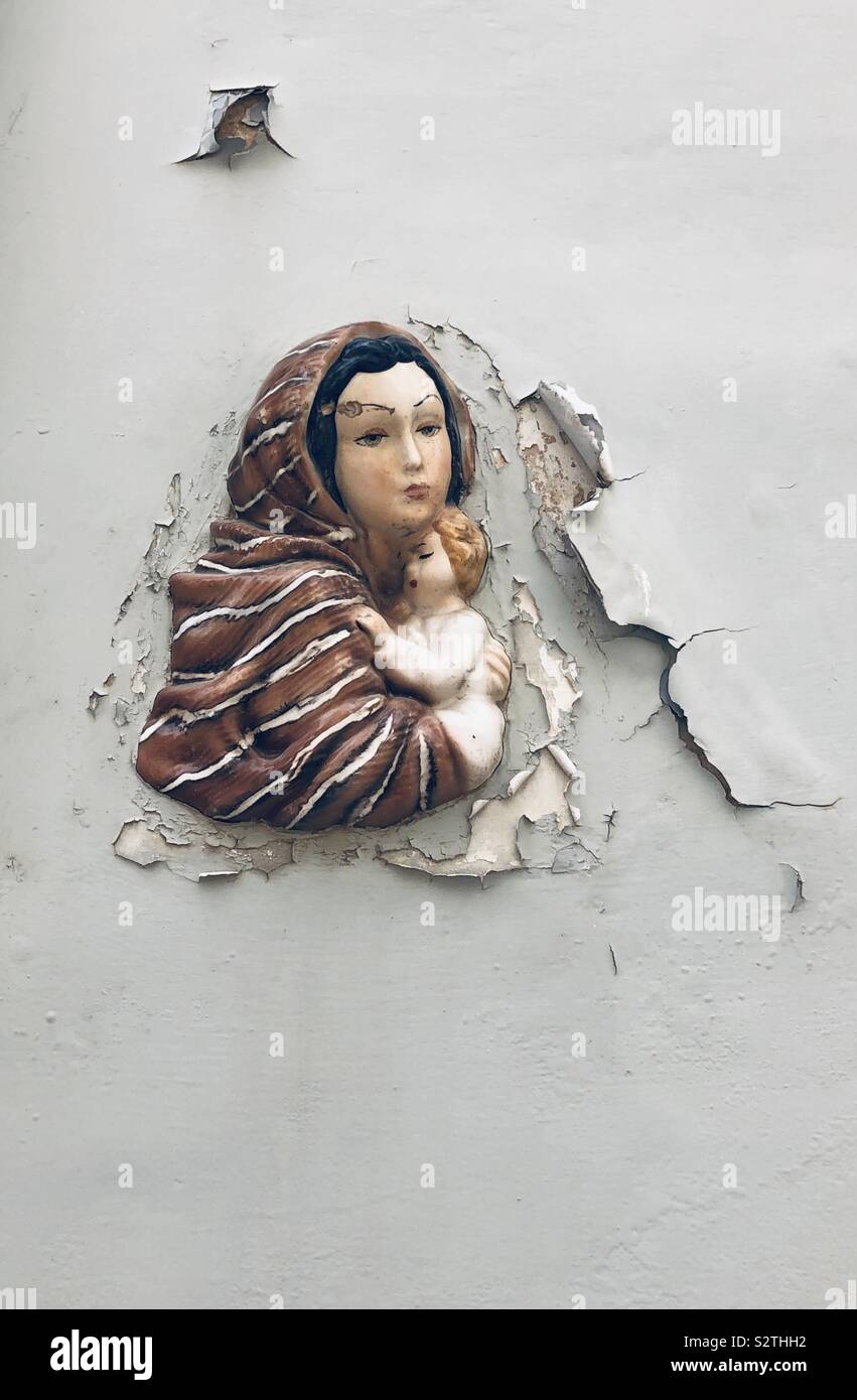 Child figures hi-res stock photography and images - Alamy