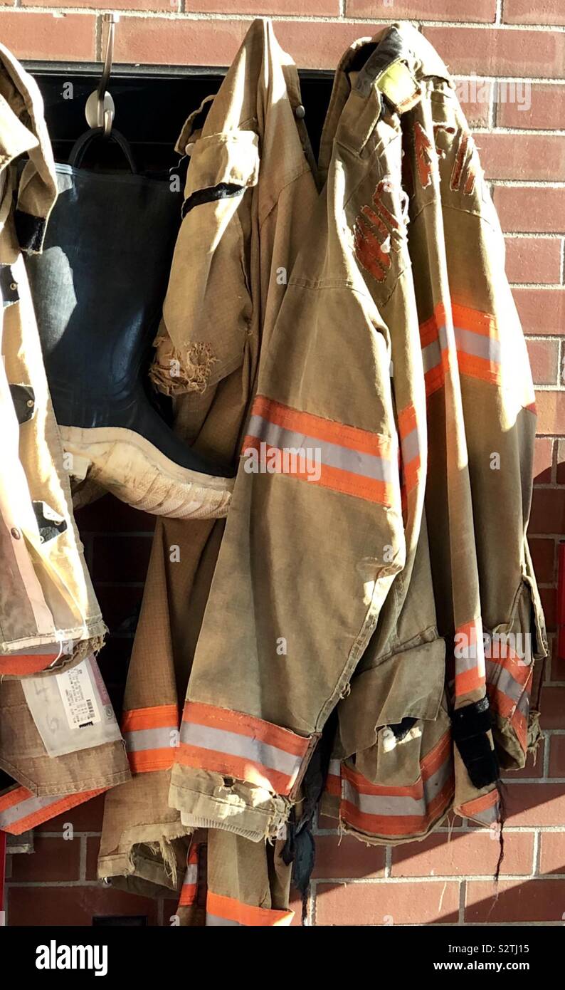 Responder hi-res stock photography and images - Alamy