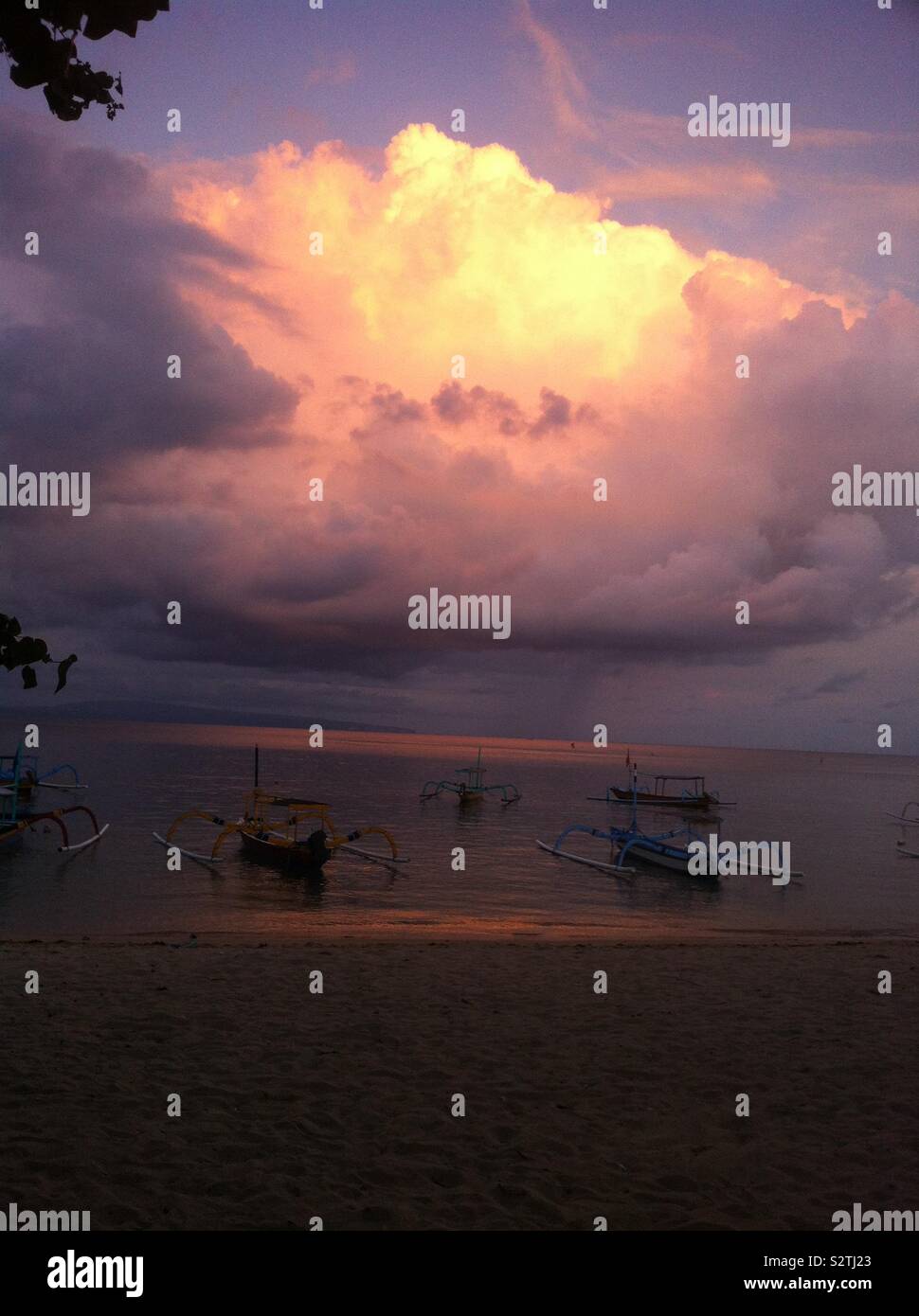 Bursting cloud hi-res stock photography and images - Alamy