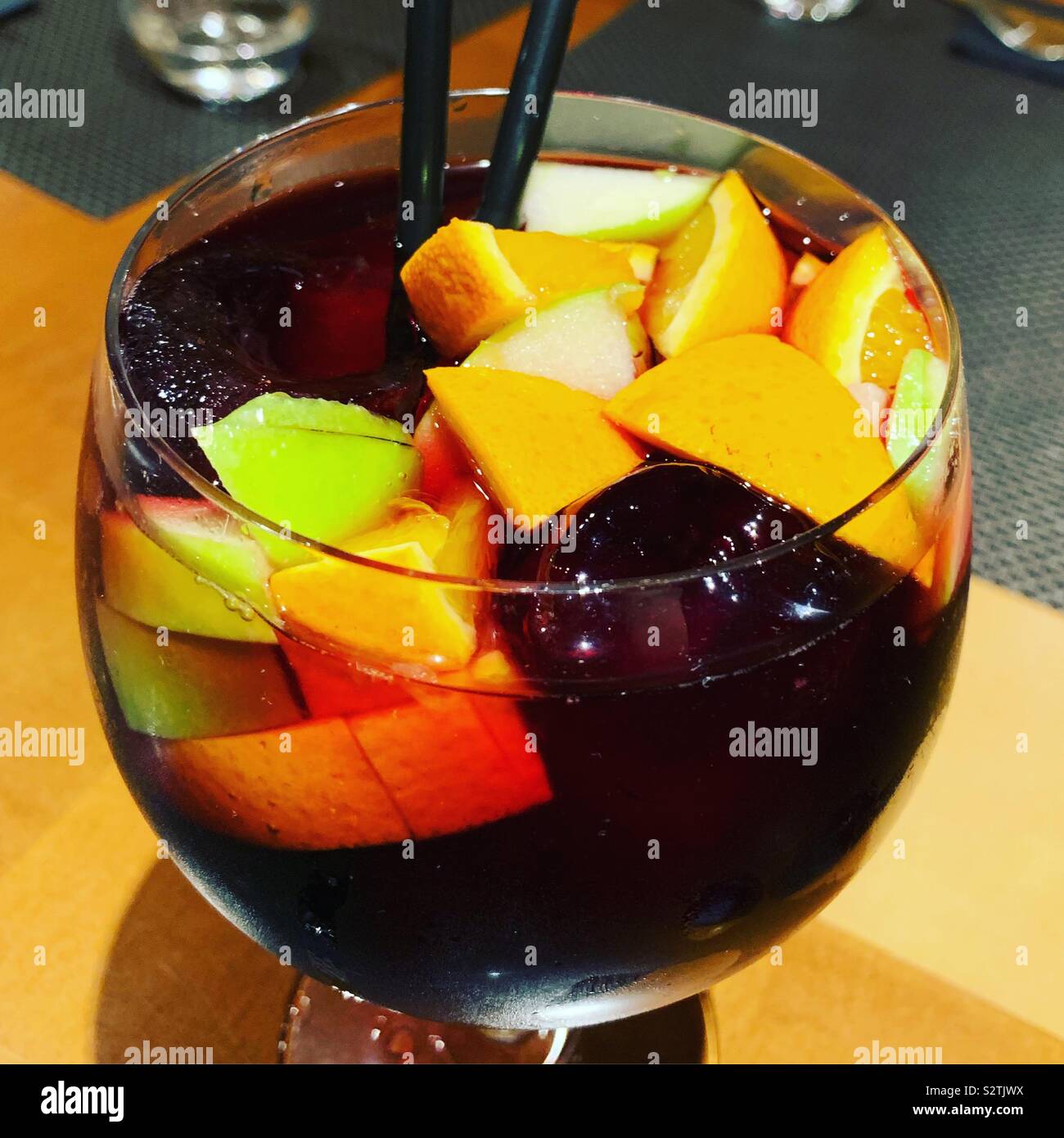 Glass of sangria Stock Photo - Alamy