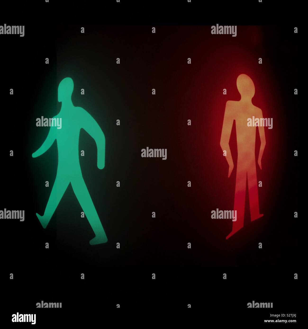 Red man symbol pedestrian crossing hi-res stock photography and images ...