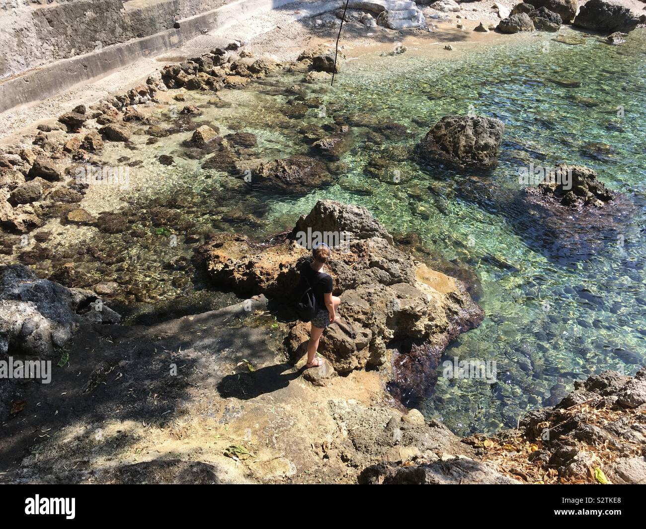 Exploring Rockpools High Resolution Stock Photography and Images - Alamy