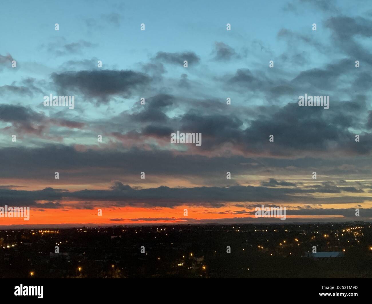 Twickenham stadium night hi-res stock photography and images - Alamy