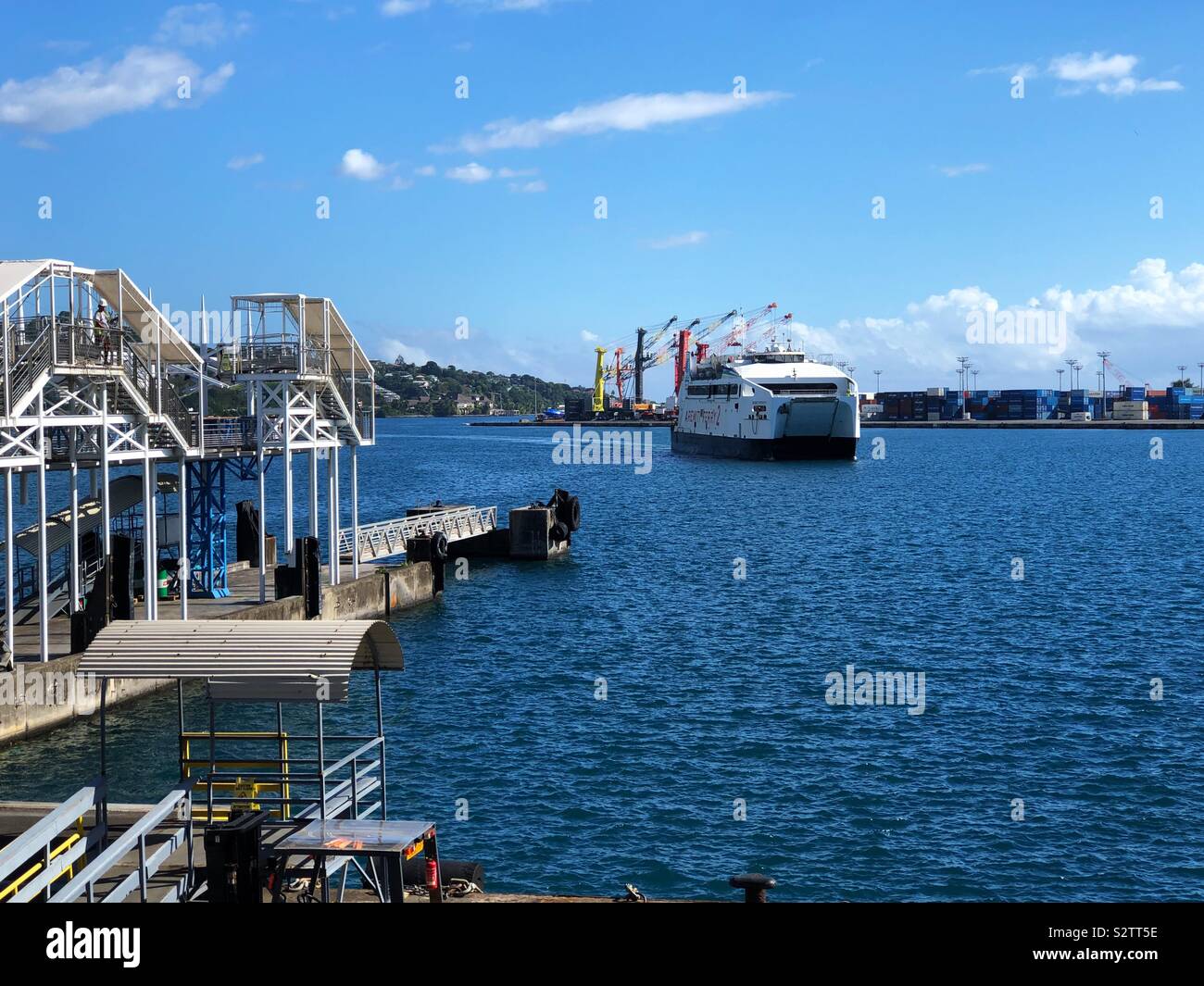Moorea ferry french polynesia hi-res stock photography and images - Alamy