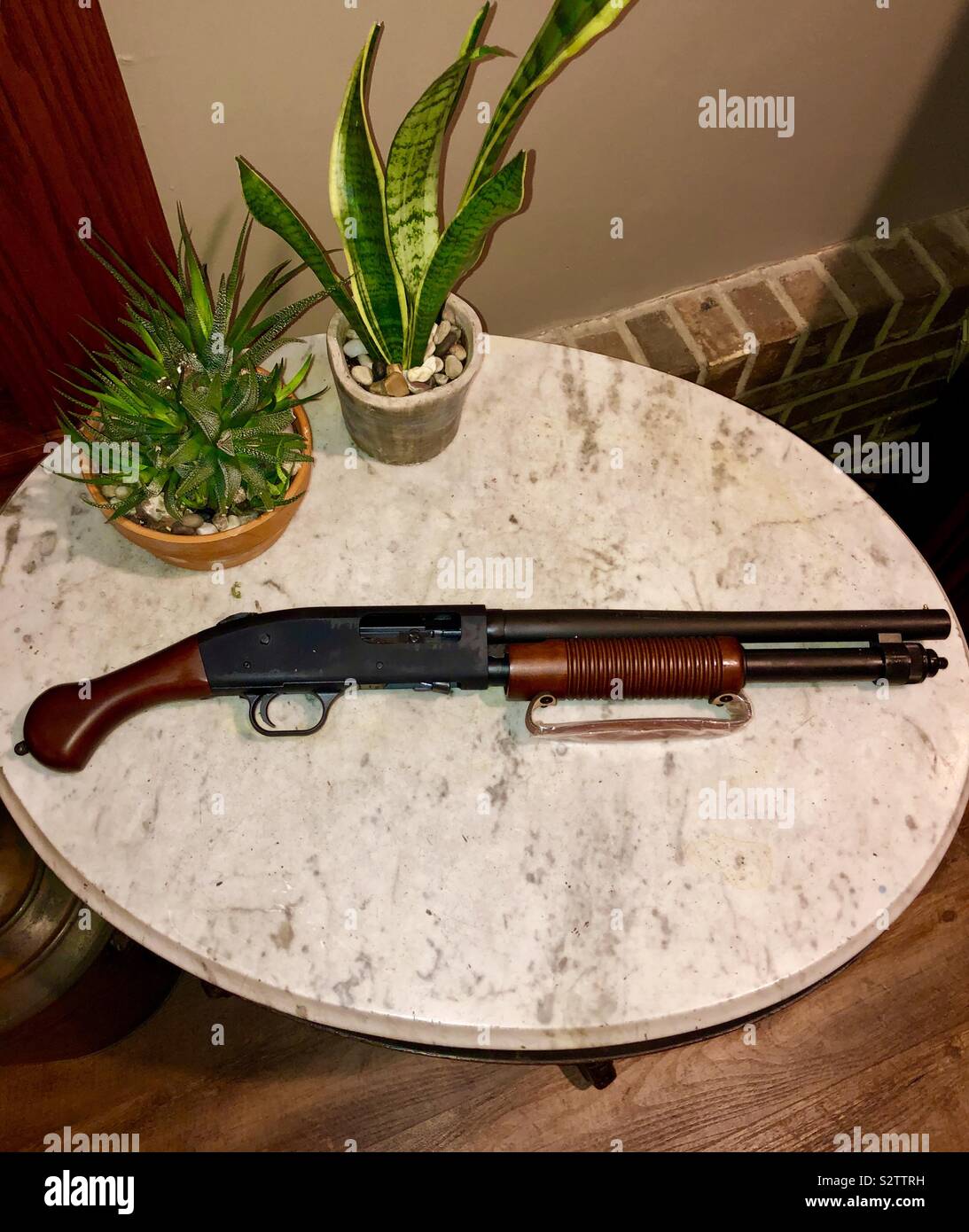 Defense plants hi-res stock photography and images - Alamy