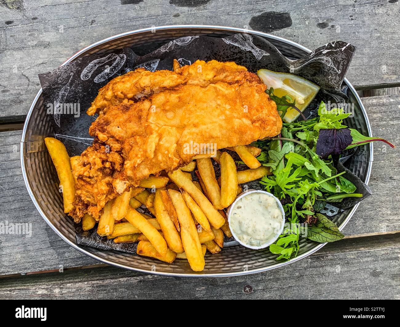 Fish in bowl hi-res stock photography and images - Alamy