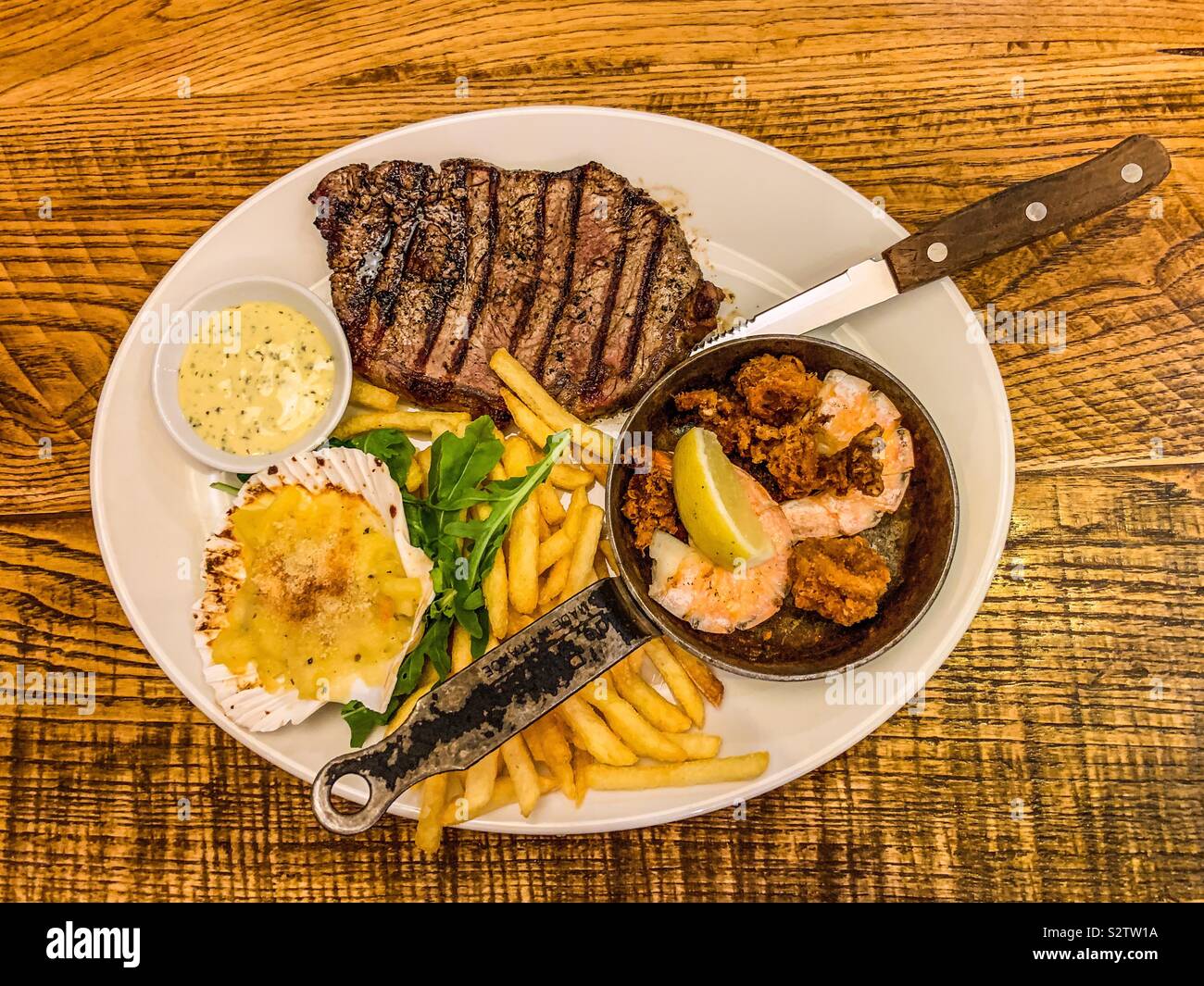 Surf and Turf mixed grill Stock Photo - Alamy