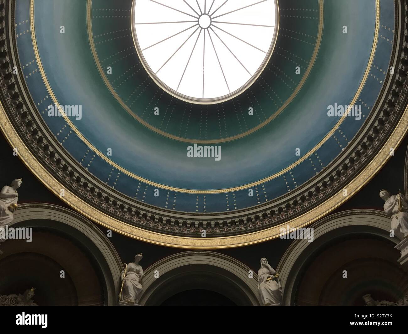 Rotonda circle hi-res stock photography and images - Alamy