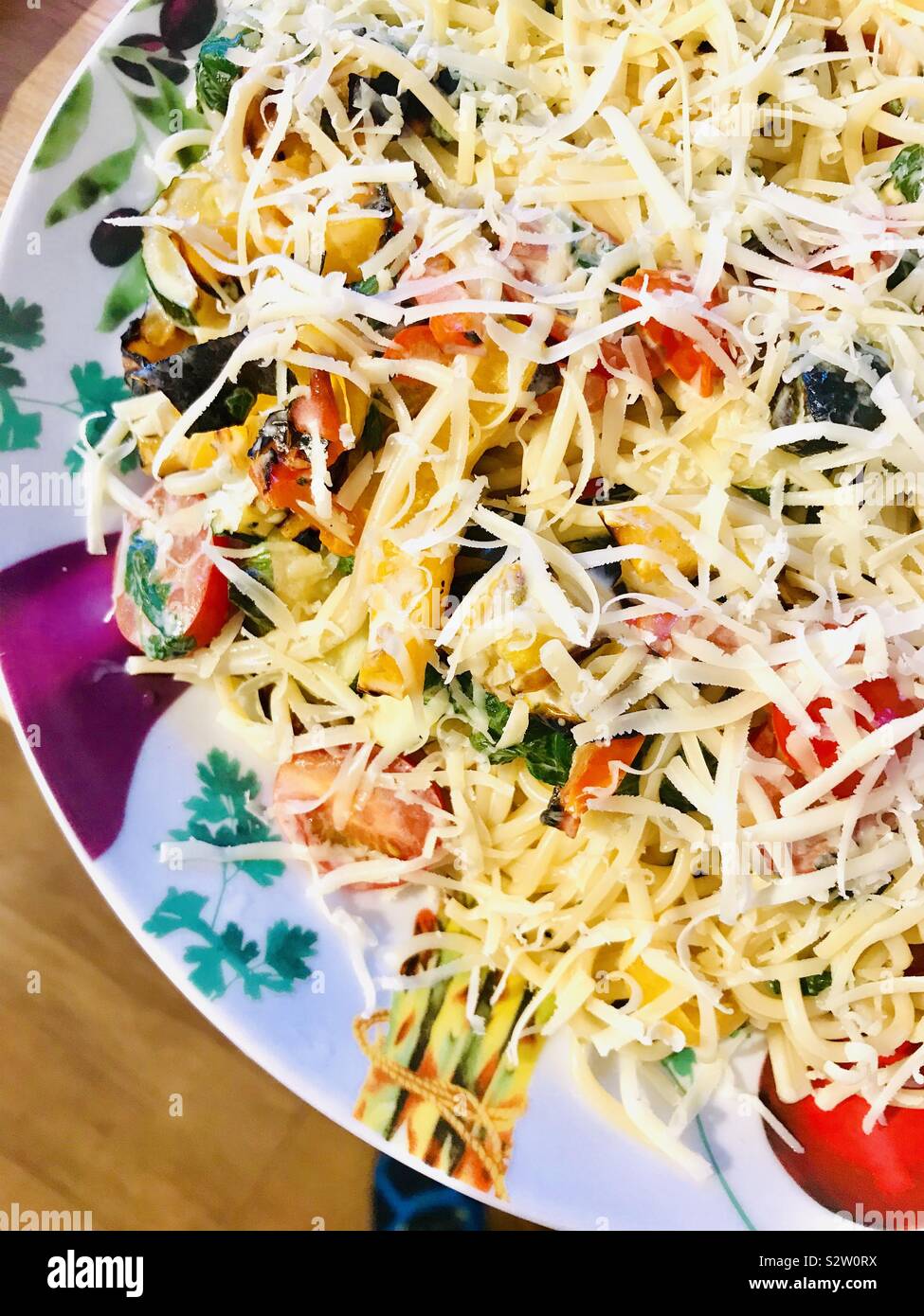 Pasta platter hi-res stock photography and images - Alamy