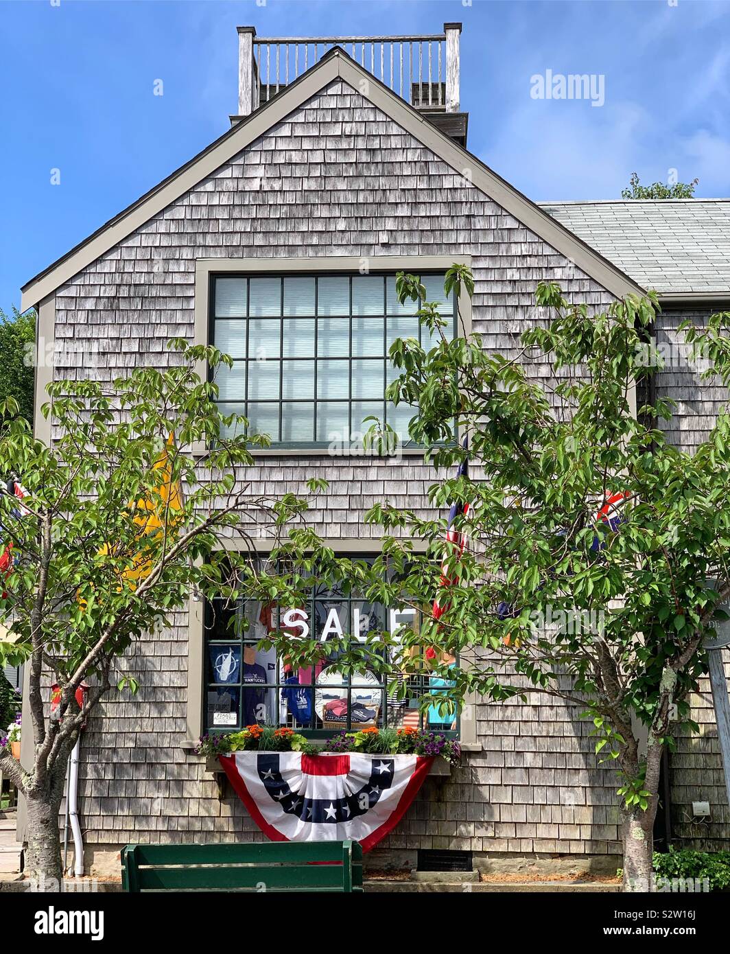 University of Nantucket Clothing Store, Nantucket, Massachusetts ...
