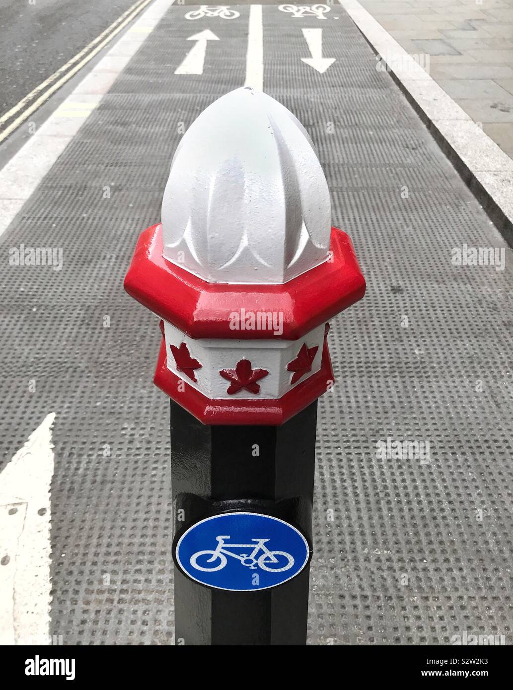 Boundary Markings High Resolution Stock Photography and Images - Alamy