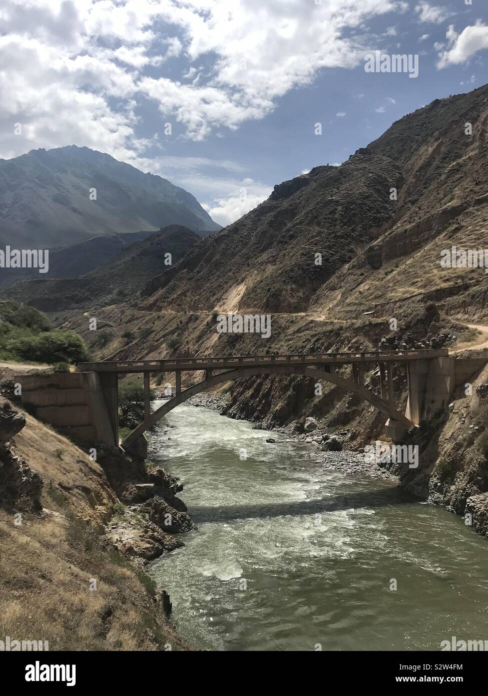 Bridge in peru hi-res stock photography and images - Alamy