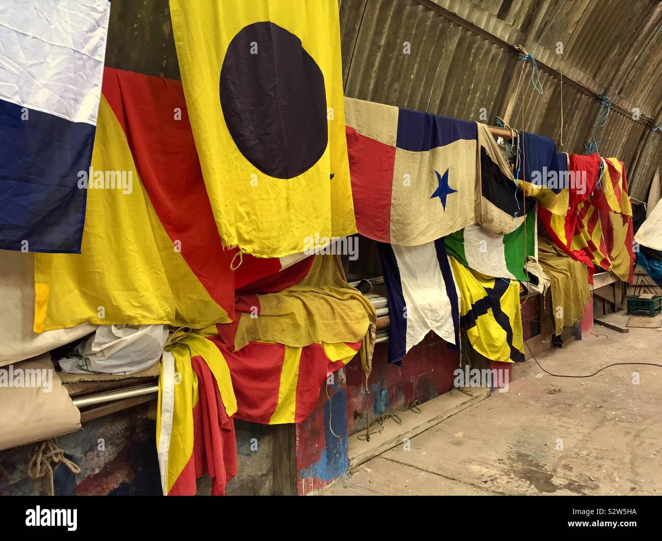 Flag nautical hi-res stock photography and images - Alamy